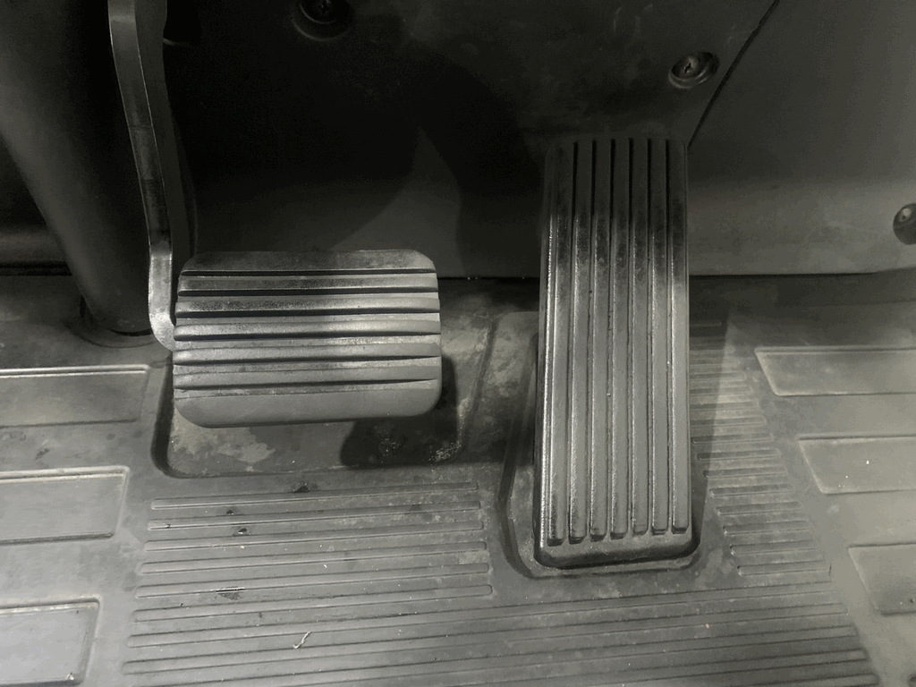 ニチユ中古フォークリフト【FBT15P-80-300SF】[No.72]屋内作業にお勧め！小回りのきく三輪車！ | 中古フォークリフト | フォークリフトの中古販売・買取・レンタル ...