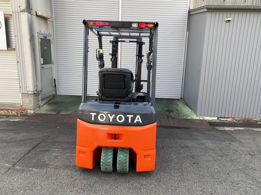 トヨタ中古フォークリフト【8FBE15】[No.226]屋内作業、高所作業にお勧め！ | 中古フォークリフト | フォークリフトの中古販売・買取・レンタル・メンテナンスならフジ自動車工業株式会社