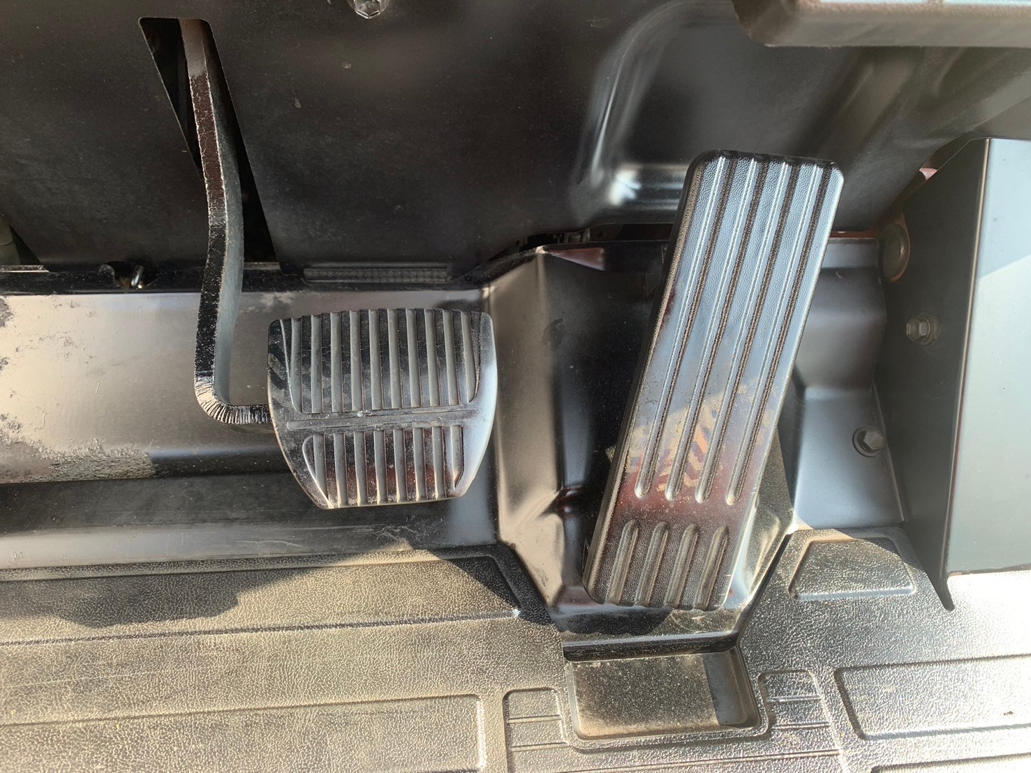 トヨタ中古フォークリフト【8FB25】[No.229]屋内の高所作業に最適な車両です！ | 中古フォークリフト | フォークリフトの中古販売・買取・レンタル・メンテナンスならフジ自動車工業株式会社