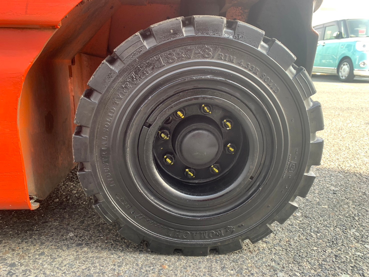 トヨタ中古フォークリフト【7FB25】[No.230]最高揚高4.5m！高所作業にぜひ！ | 中古フォークリフト | フォークリフトの中古販売 ...